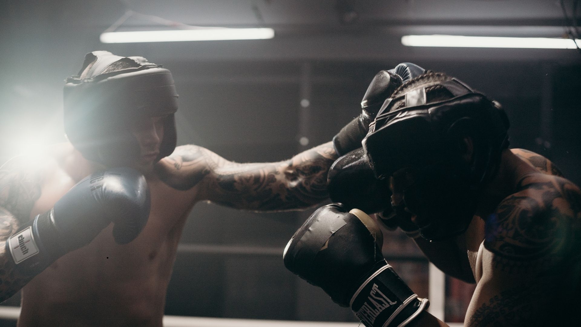 Boost Your Punch Strength: Top Exercises & Techniques for Boxing